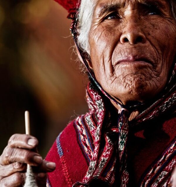 El origen milenario de la Cosmovisión Andina - Instituto Pachayachachiq